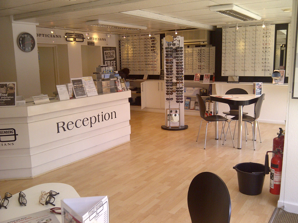 Contact / Find Stores - Stewart Greenberg Opticians